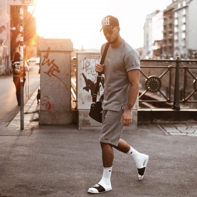 30 Best Stylish Summer Gym and Workout Outfits