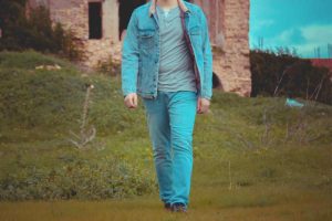 5 Must-See Style Tips for Short & Hefty Men